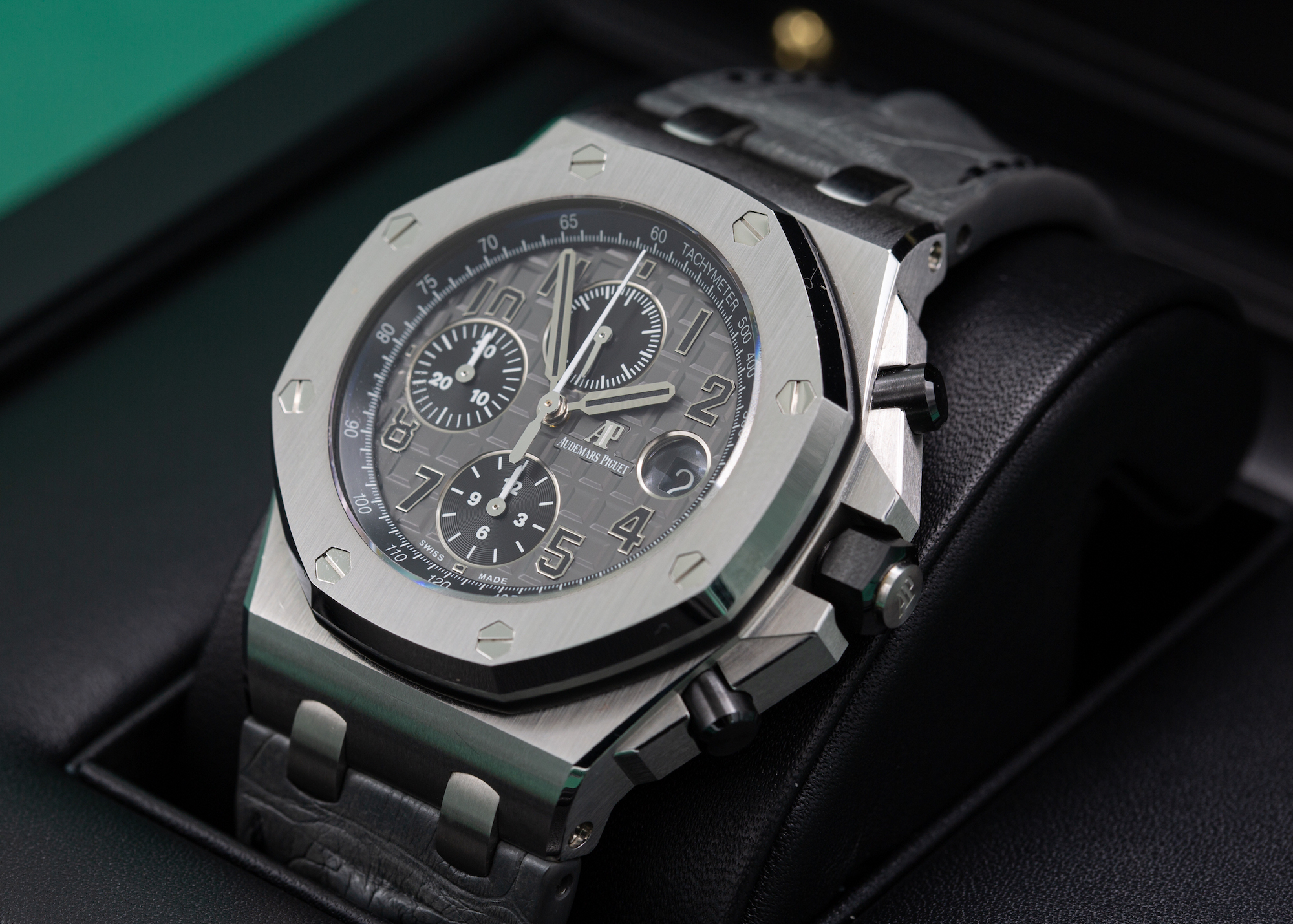 2018 AUDEMARS PIGUET ROYAL OAK OFFSHORE CHRONOGRAPH 'ELEPHANT' for sale ...