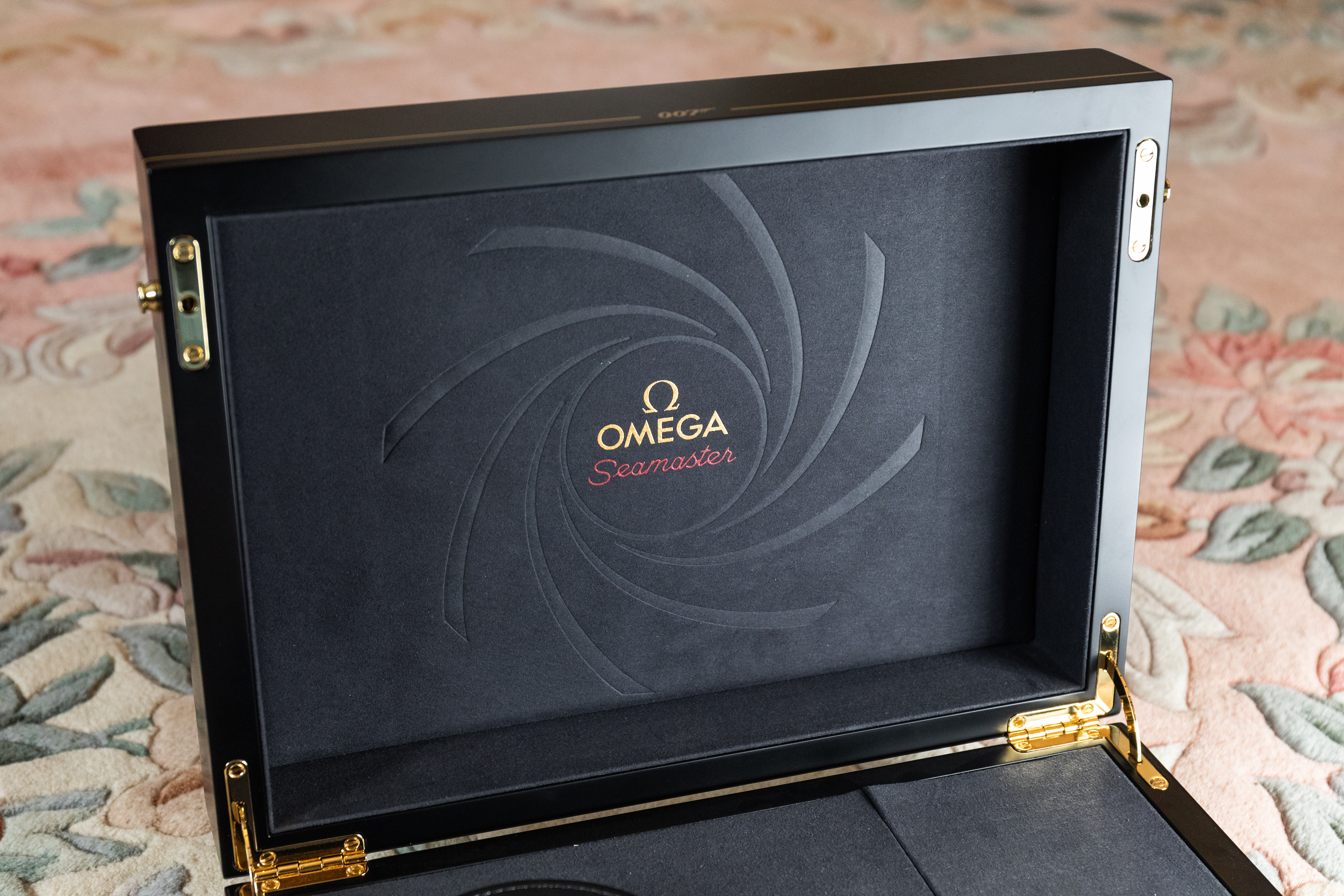 2020 OMEGA SEAMASTER 'JAMES BOND LIMITED EDITION' for sale by auction ...