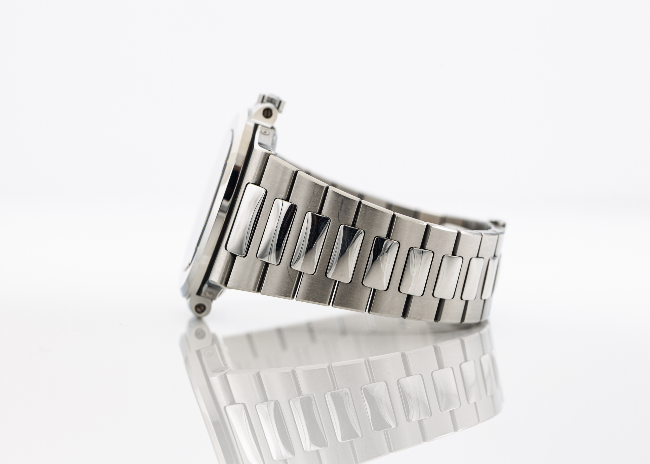 2018 PATEK PHILIPPE NAUTILUS