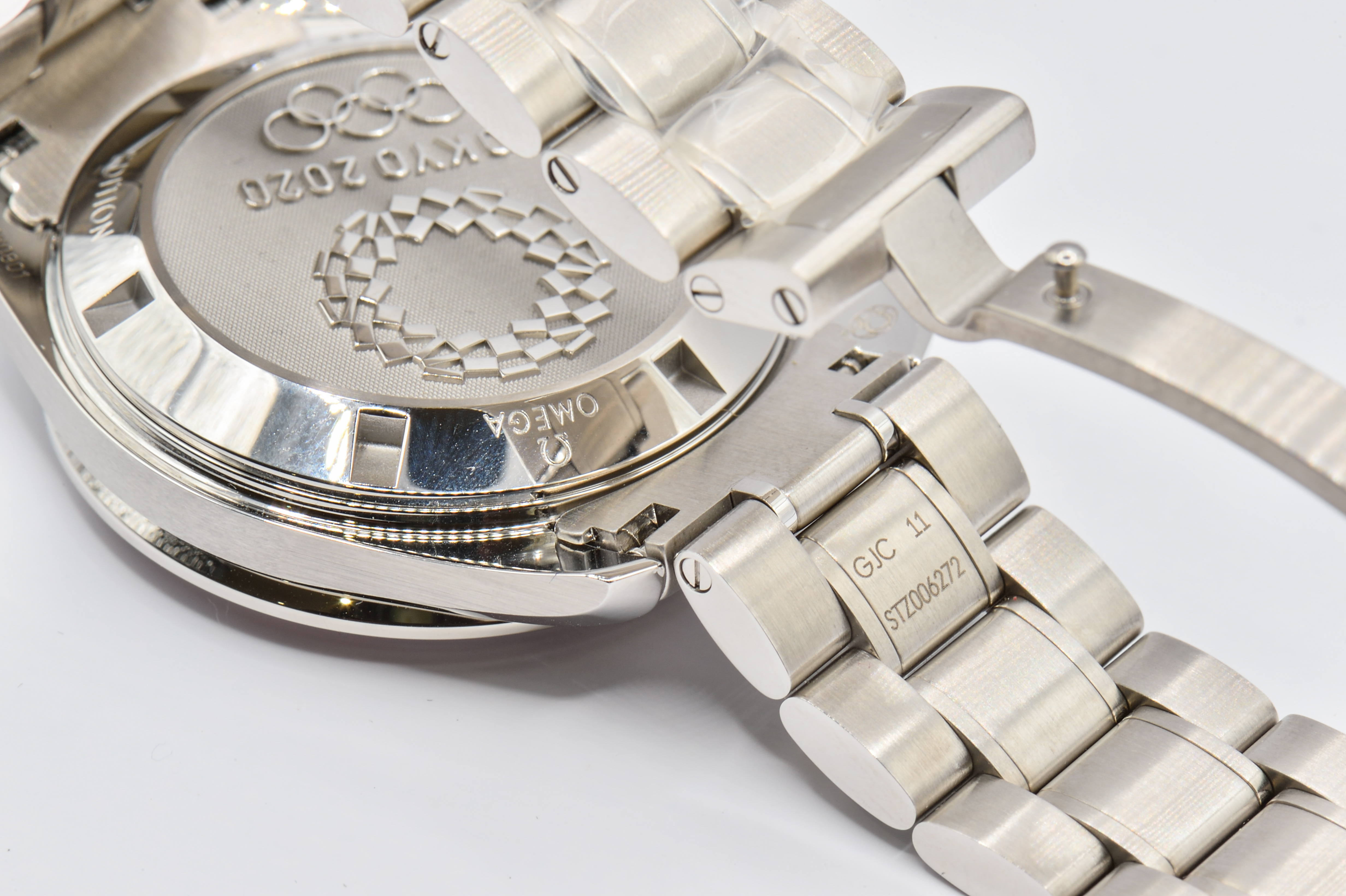 2021 OMEGA SPEEDMASTER LIMITED EDITION 'TOKYO 2020 RED'