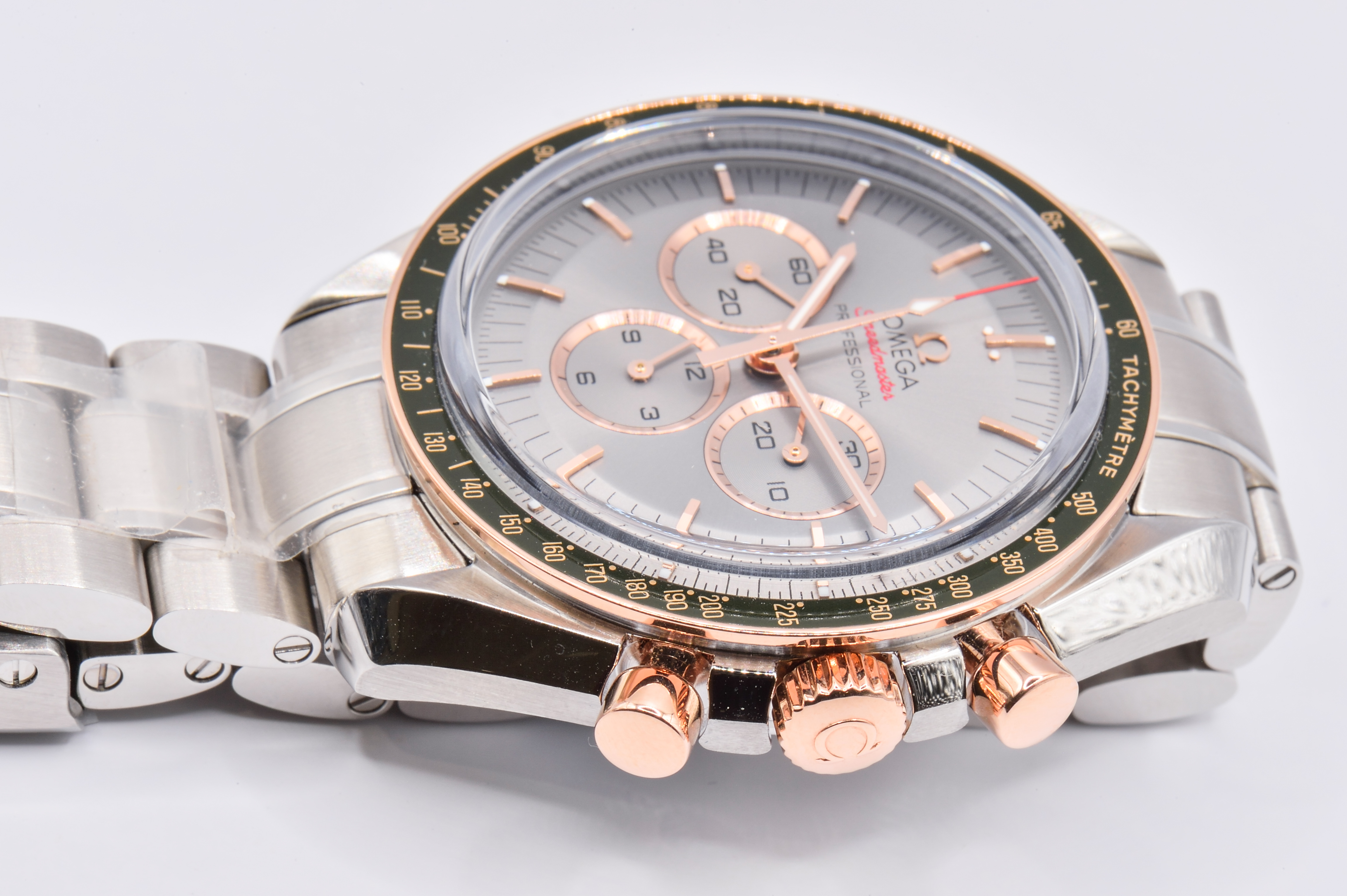 2021 OMEGA SPEEDMASTER LIMITED EDITION 'TOKYO 2020 GREEN' for sale by ...