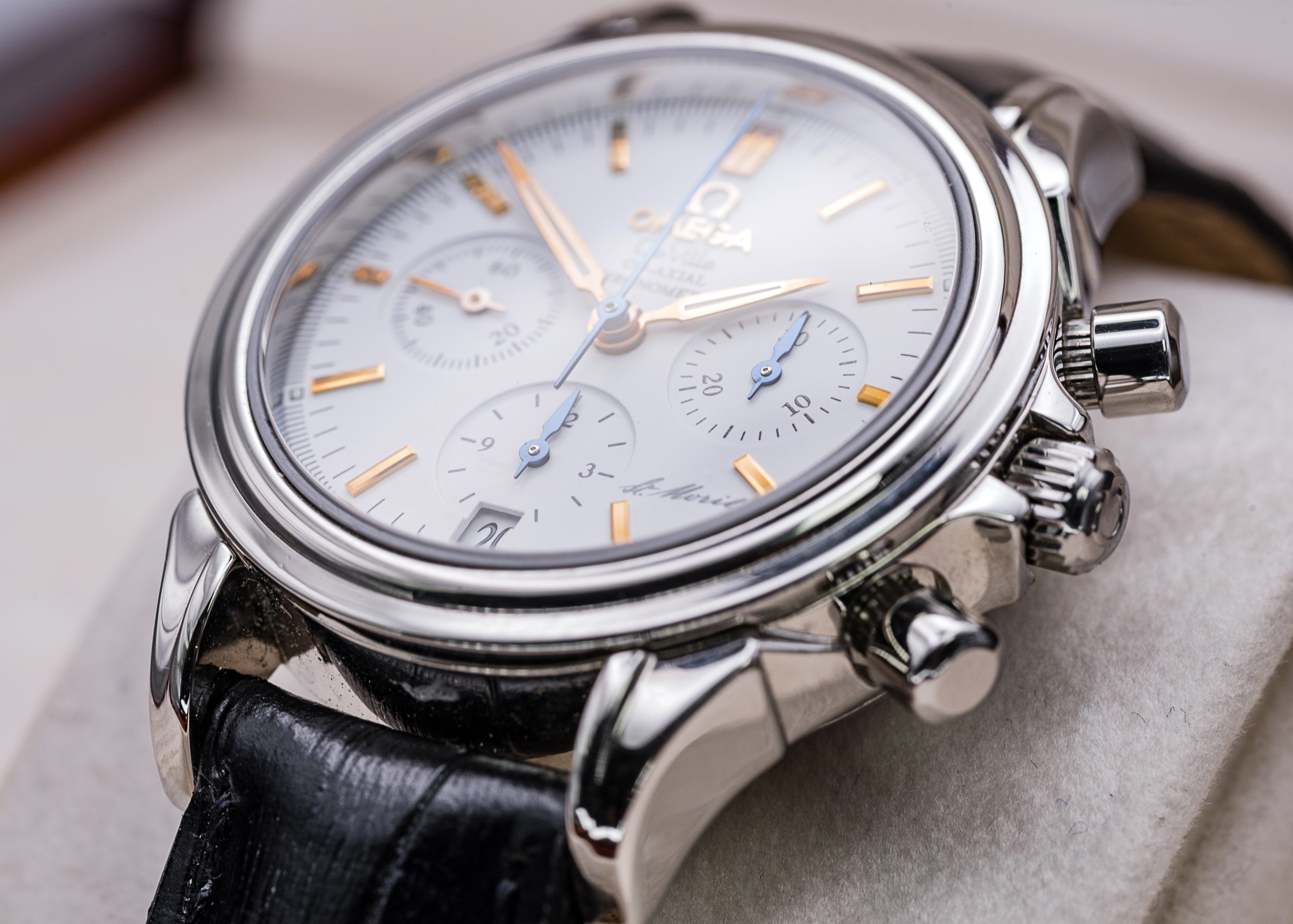 2000'S OMEGA DE VILLE ST. MORITZ