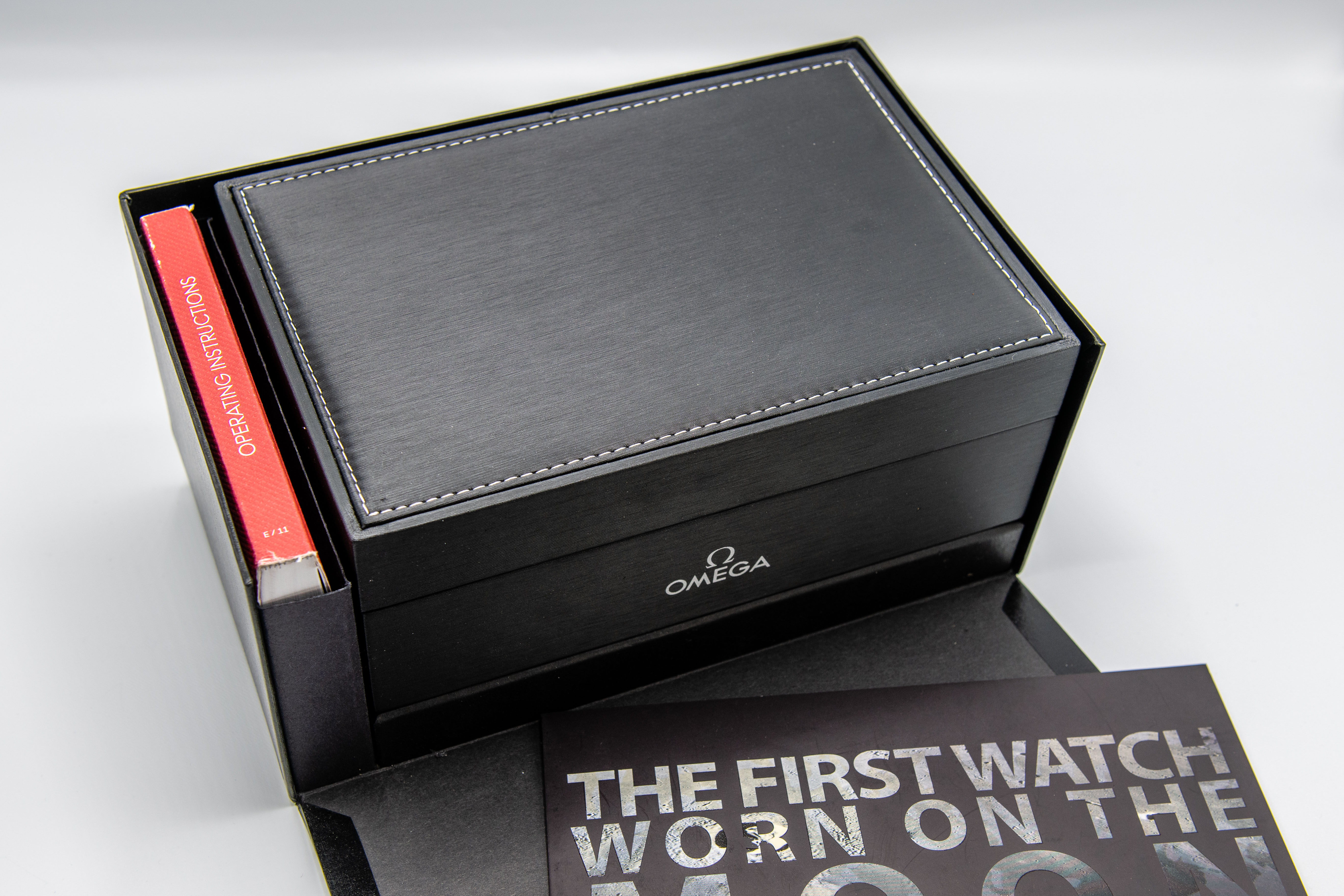 2005 OMEGA SPEEDMASTER APOLLO 11 for sale by auction in Windsor ...