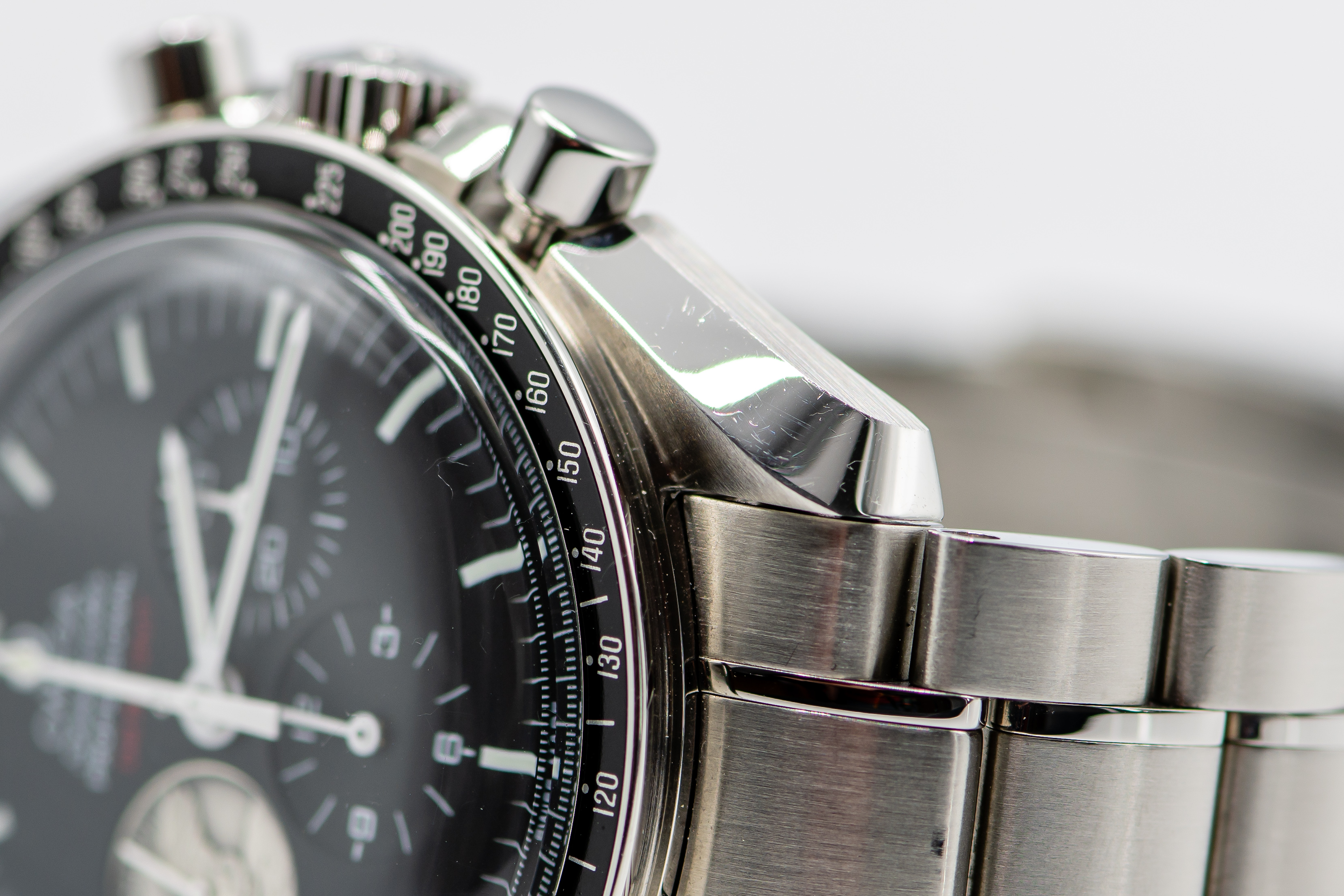 2005 OMEGA SPEEDMASTER APOLLO 11 for sale by auction in Windsor ...