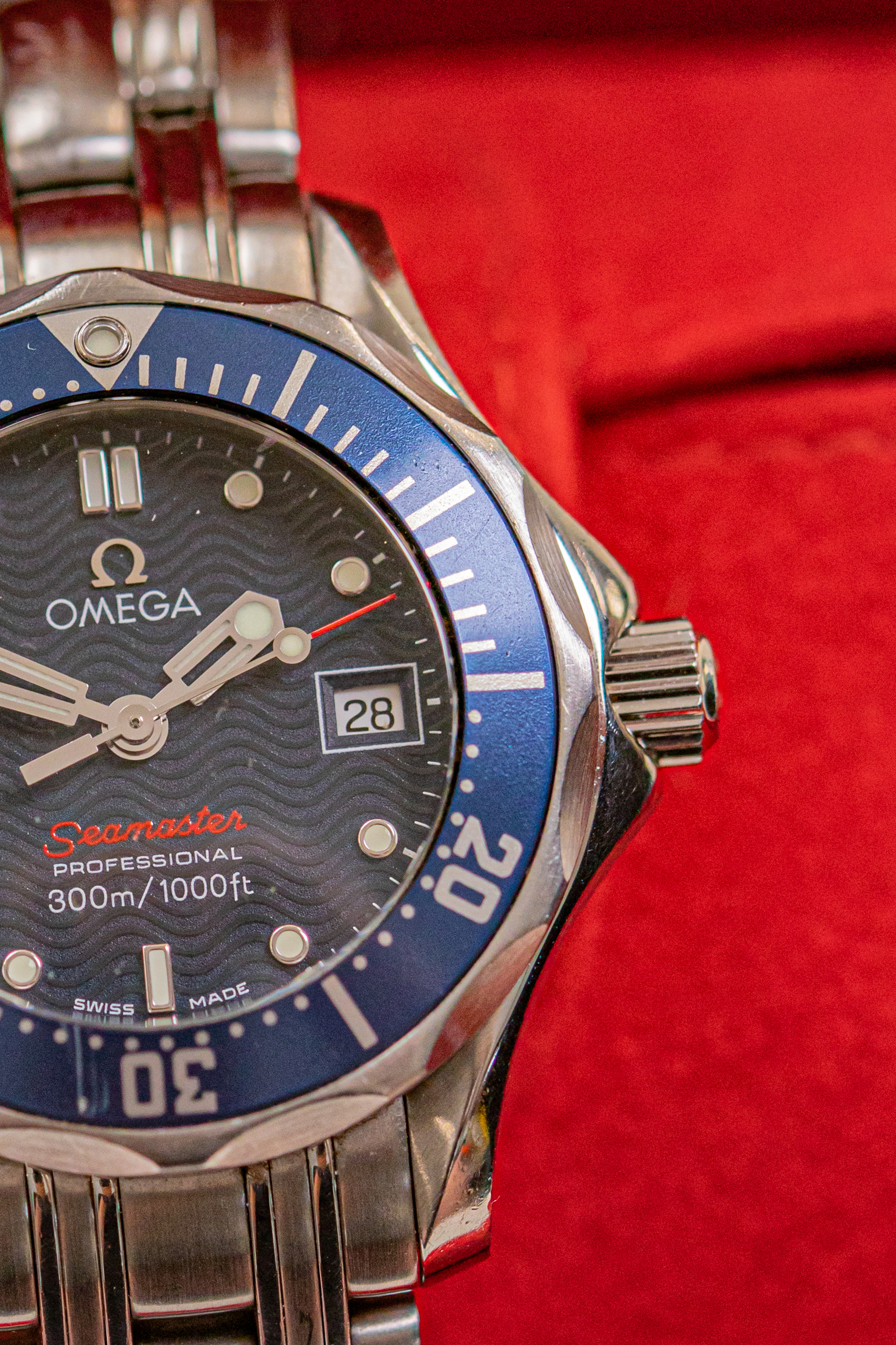 2000's OMEGA SEAMASTER 300M LADIES for sale by auction in Leeds, West ...