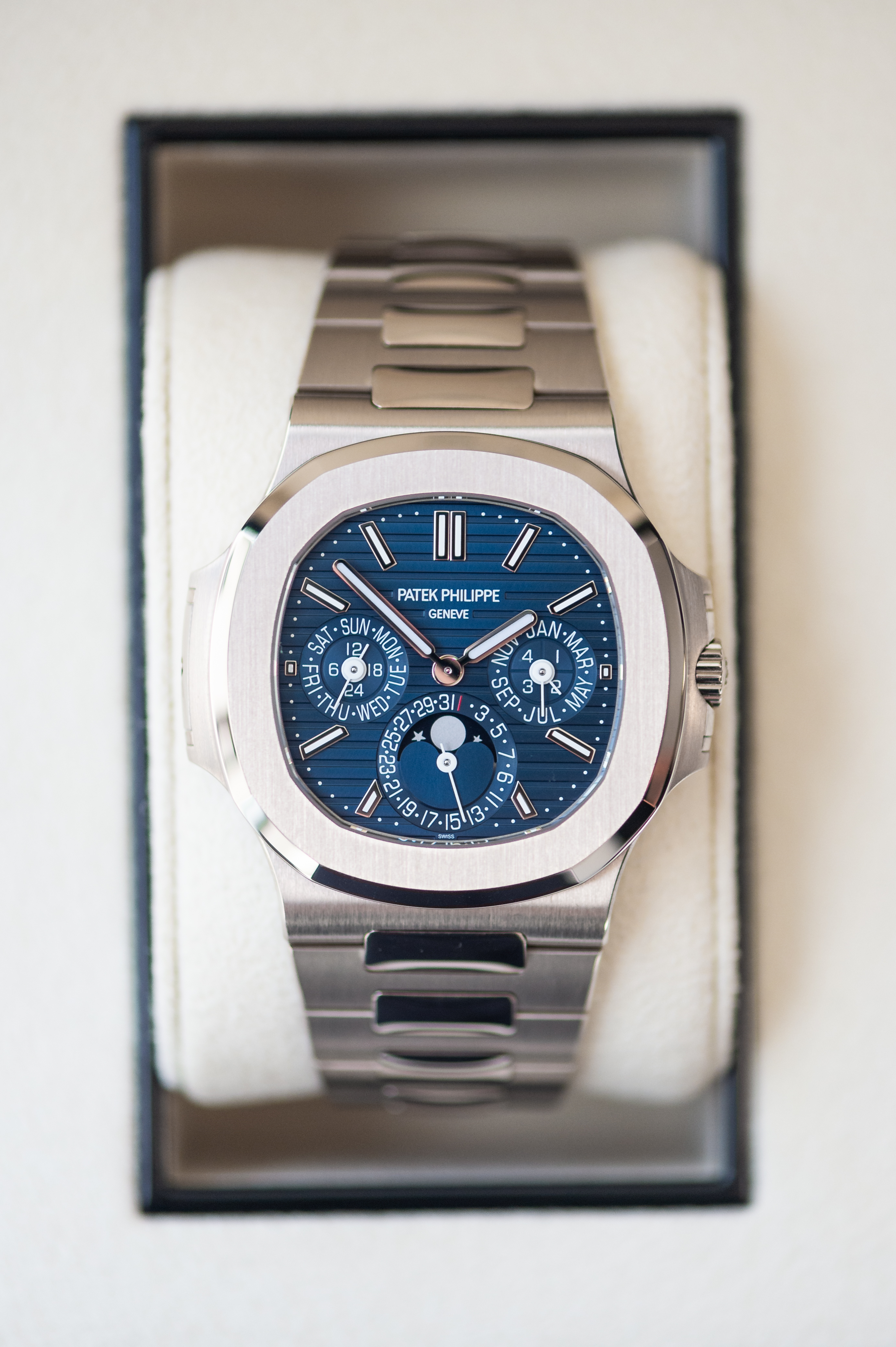 2022 PATEK PHILIPPE NAUTILUS PERPETUAL CALENDAR for sale by auction in ...
