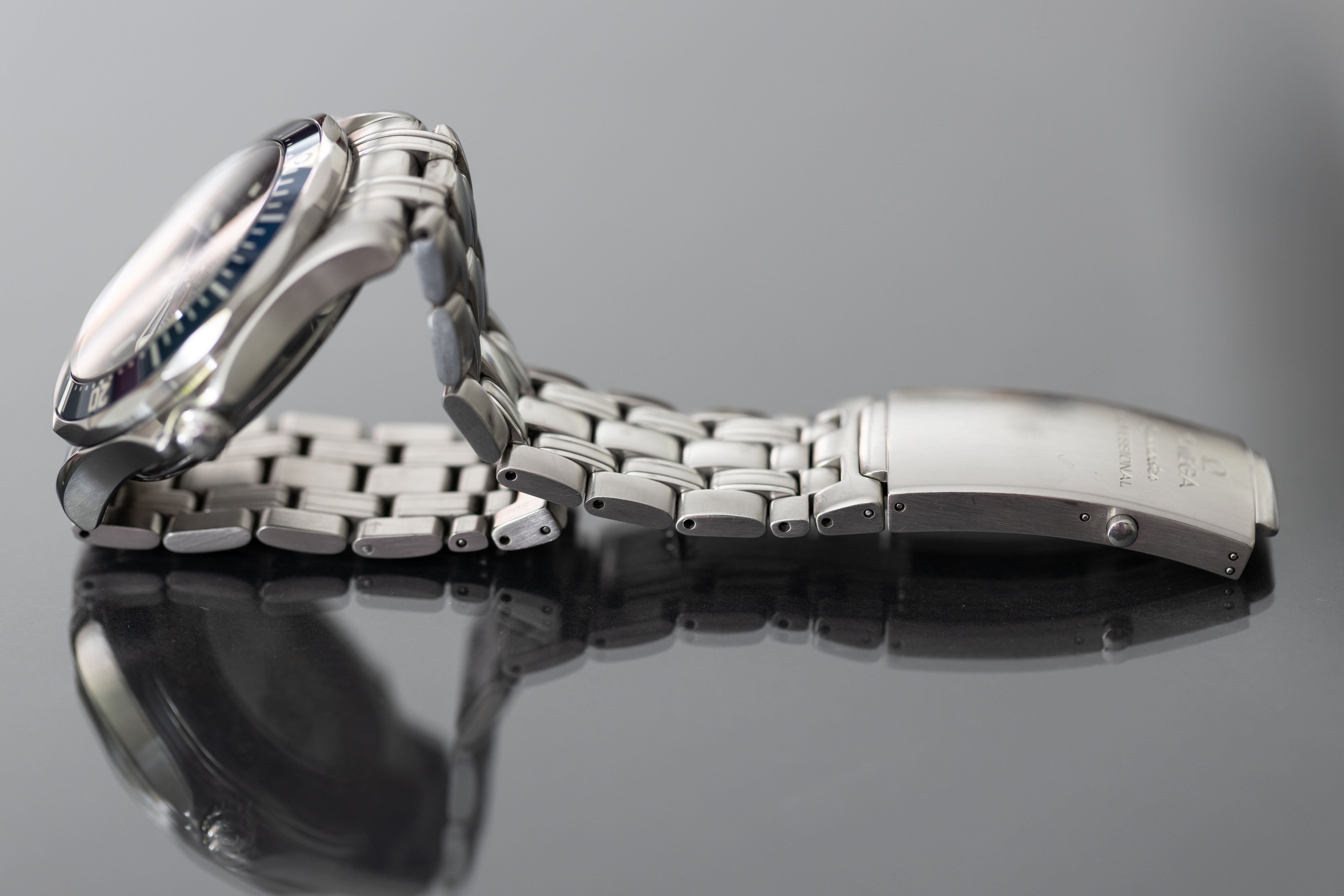 2006 OMEGA SEAMASTER DIVER 300M CO‑AXIAL GMT for sale in Milton Keynes ...