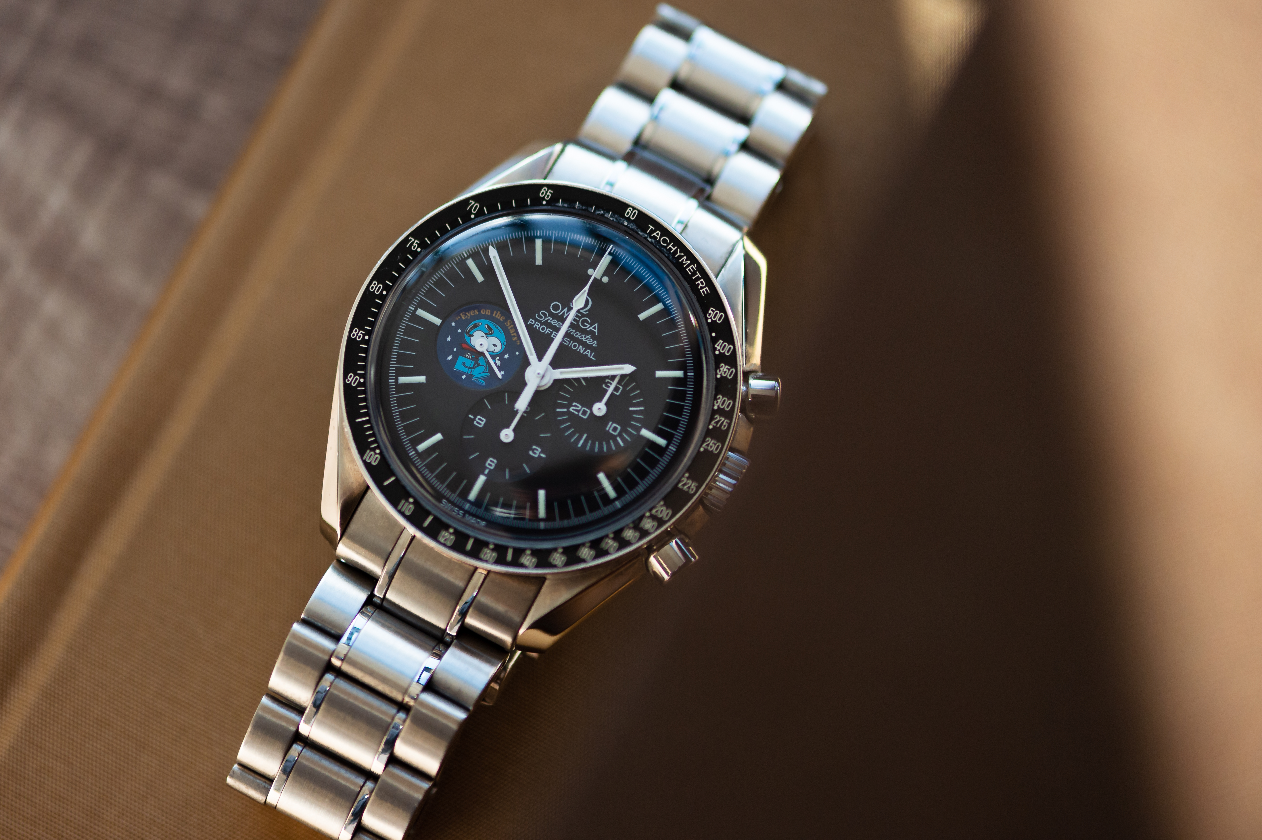 2007 OMEGA SPEEDMASTER PROFESSIONAL MOONWATCH 'SNOOPY' for sale by ...