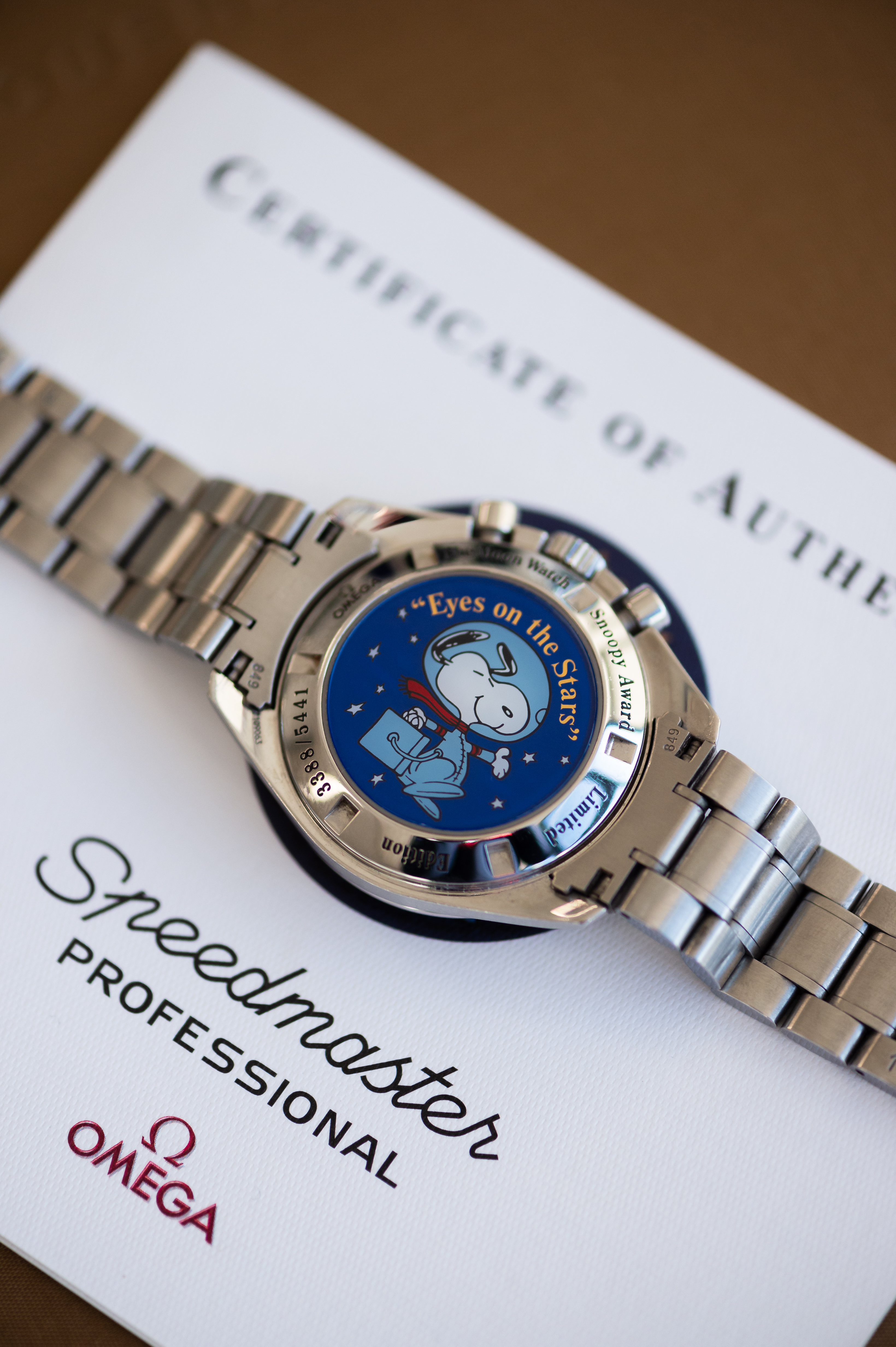 2007 OMEGA SPEEDMASTER PROFESSIONAL MOONWATCH 'SNOOPY' for sale by ...