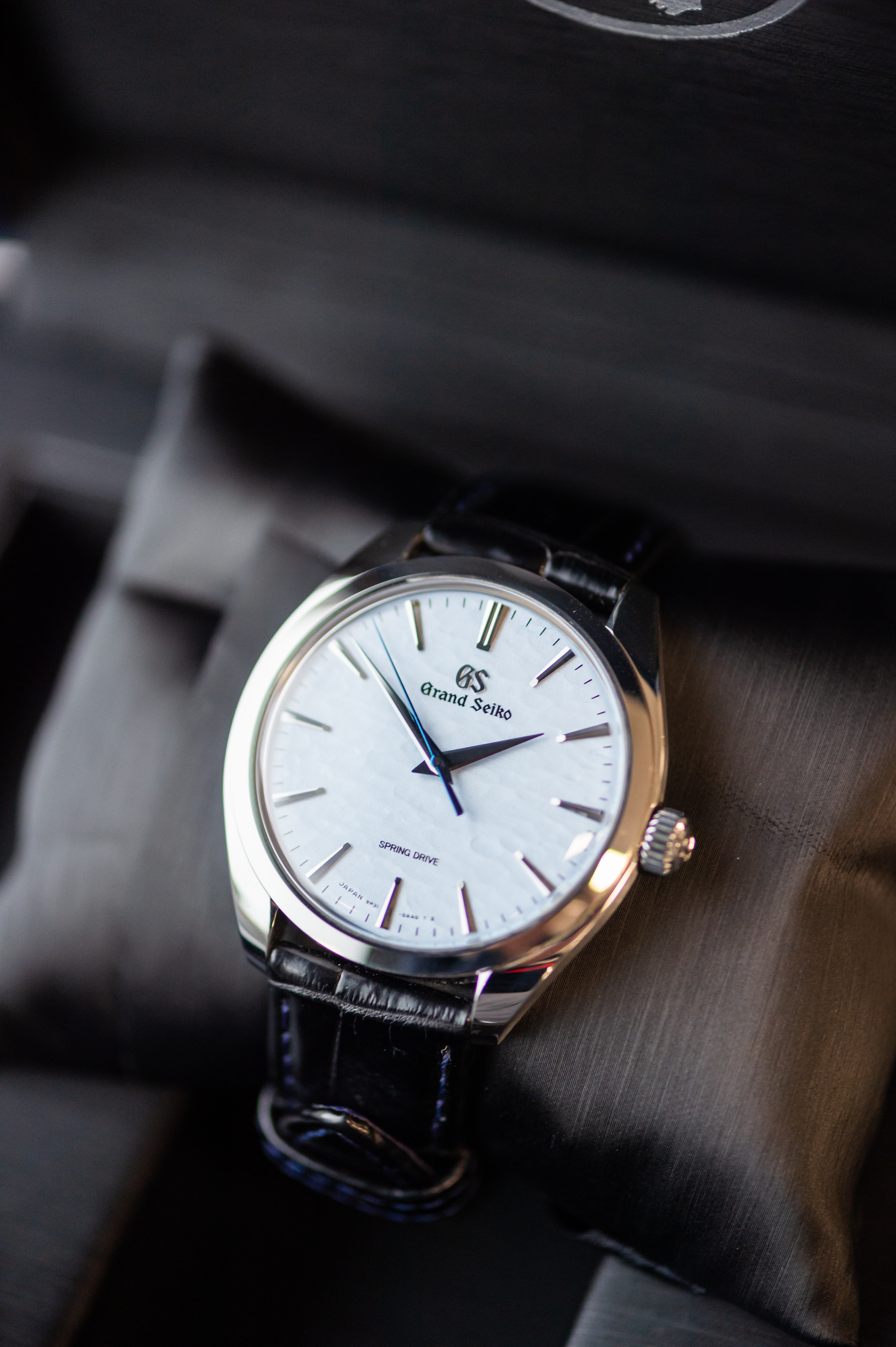 2022 GRAND SEIKO ELEGANCE COLLECTION 'OMIWATARI' for sale by auction in ...