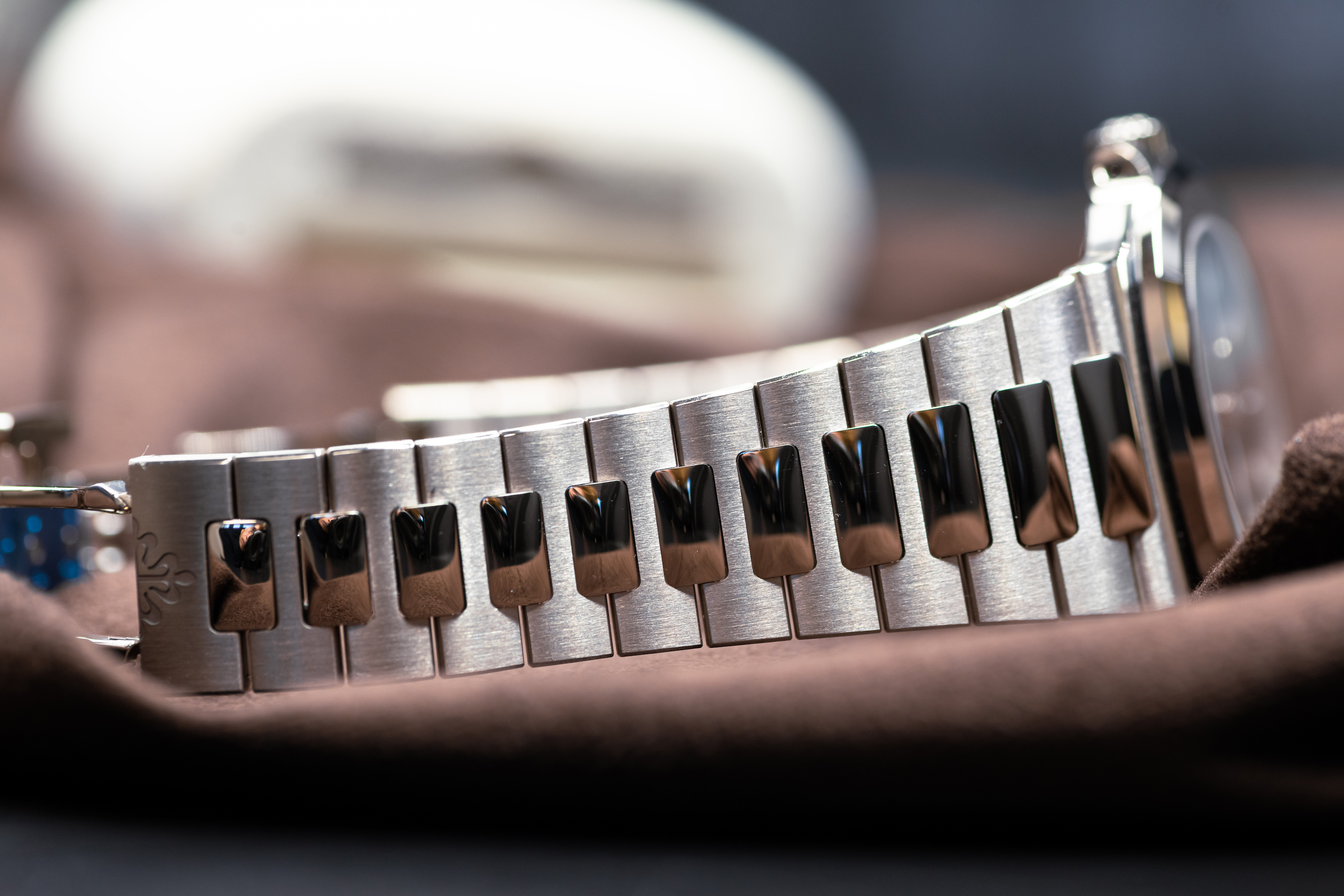 2022 PATEK PHILIPPE NAUTILUS '5811' for sale by auction in London ...