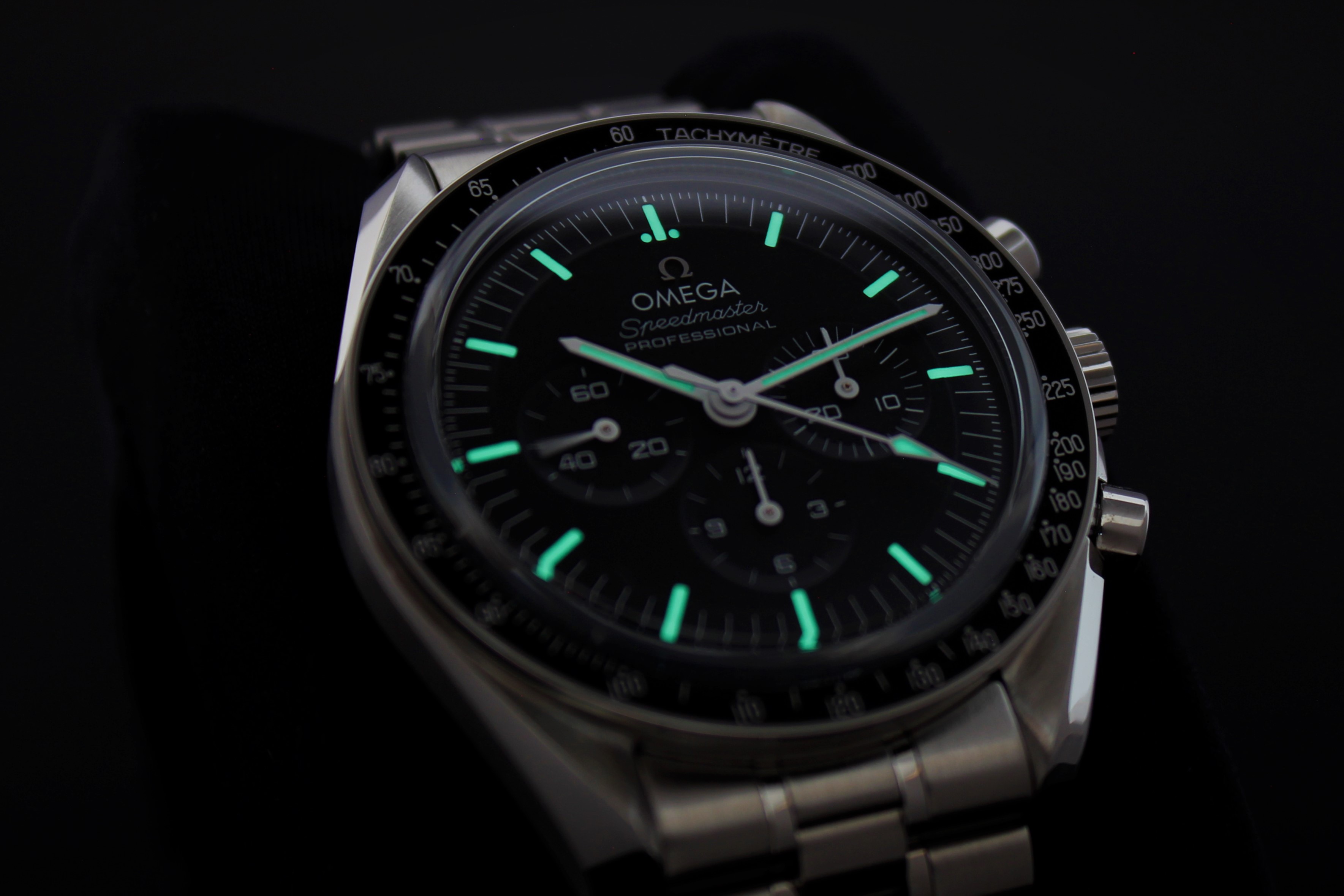 2022 OMEGA SPEEDMASTER MOONWATCH PROFESSIONAL for sale by auction in ...