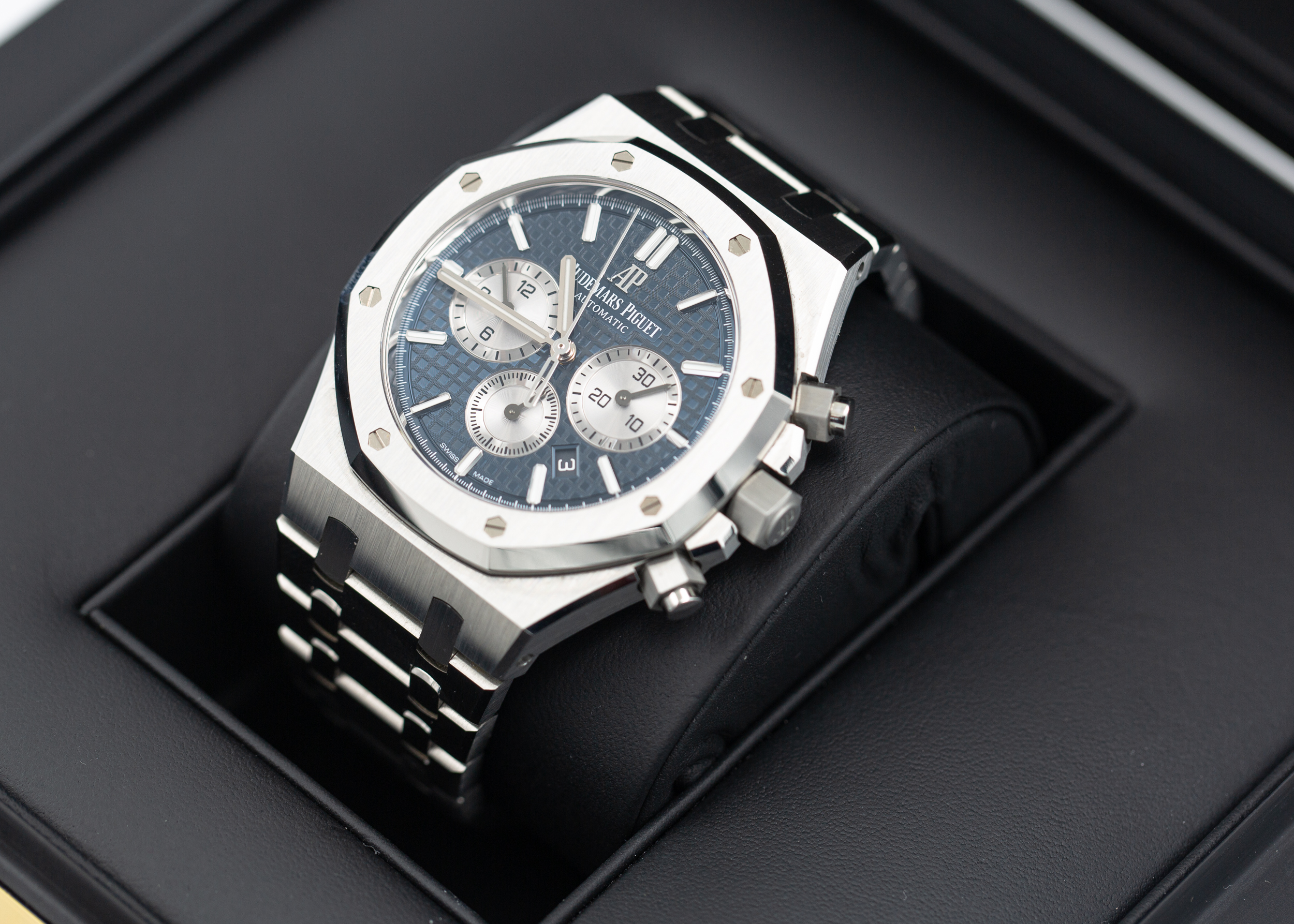 2021 AUDEMARS PIGUET ROYAL OAK CHRONOGRAPH for sale by auction in ...