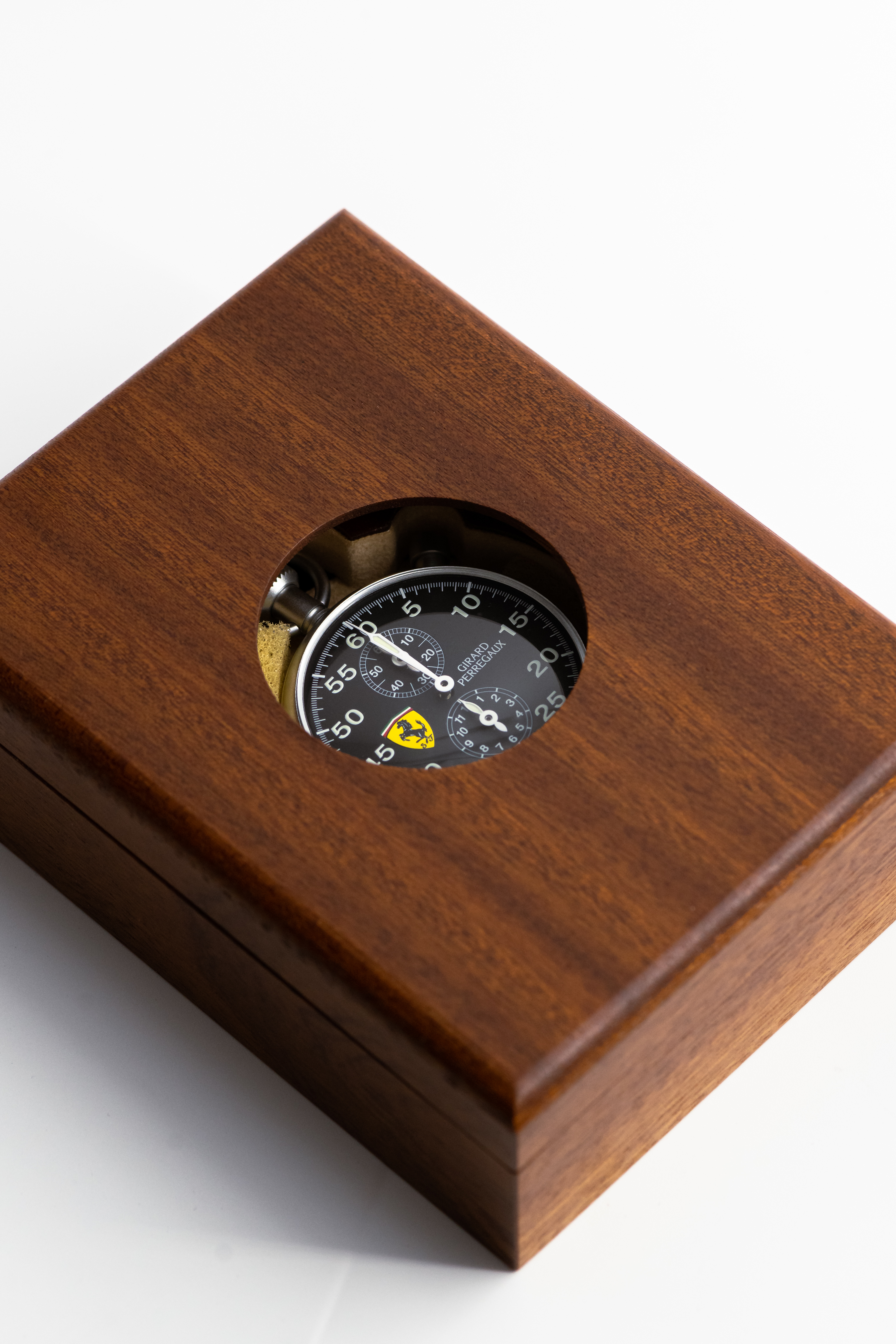 2000 GIRARD PERREGAUX POUR FERRARI SPORT TIMER for sale by auction in ...