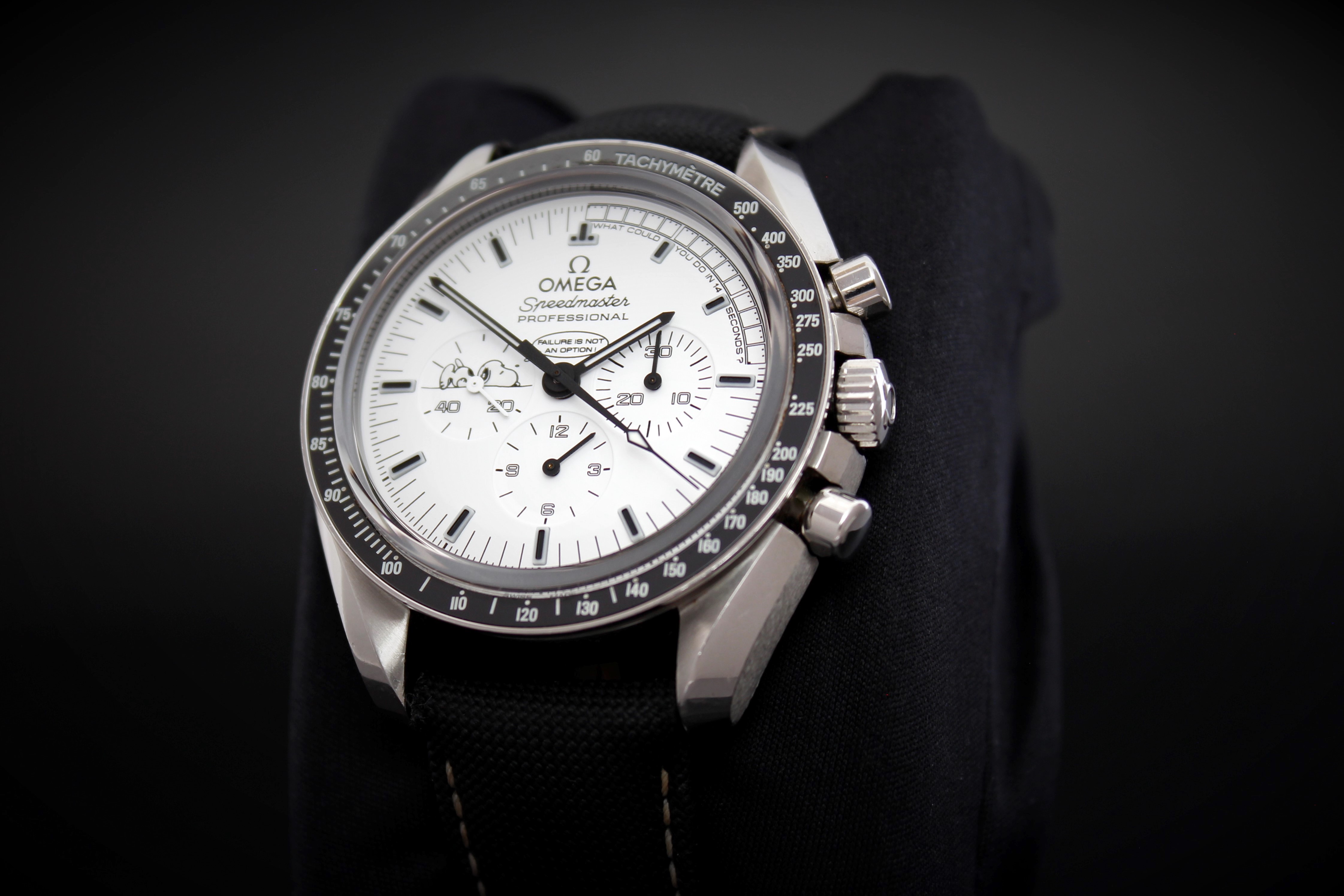 2015 OMEGA SPEEDMASTER PROFESSIONAL 'SNOOPY' for sale by auction in ...