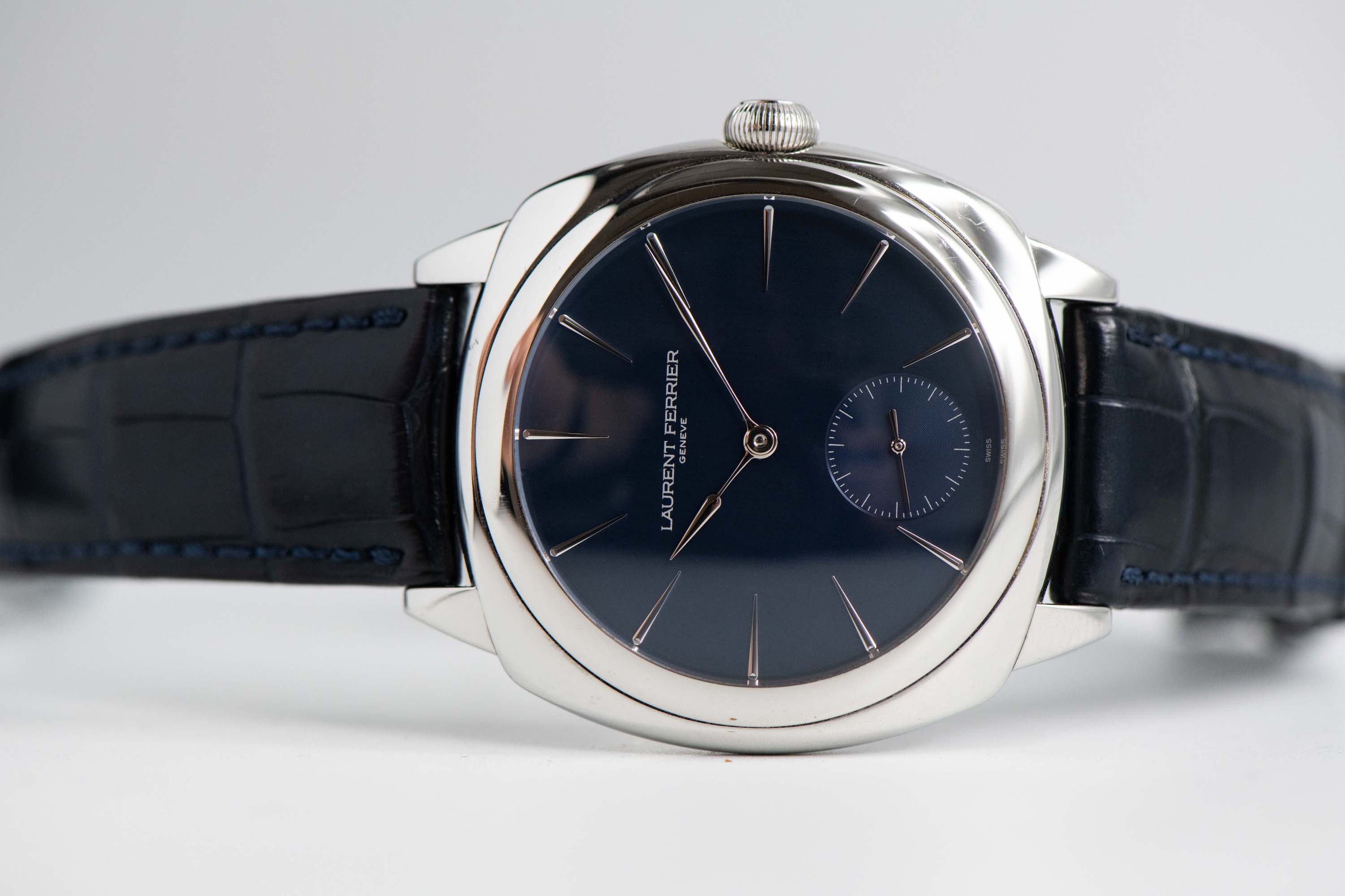 2021 Laurent Ferrier Galet Square for sale by auction in London, United ...