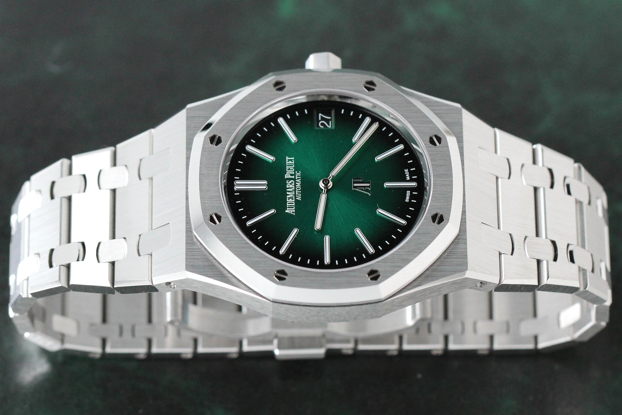 2022 Audemars Piguet Royal Oak 'Jumbo' Extra Thin '50th Anniversary ...