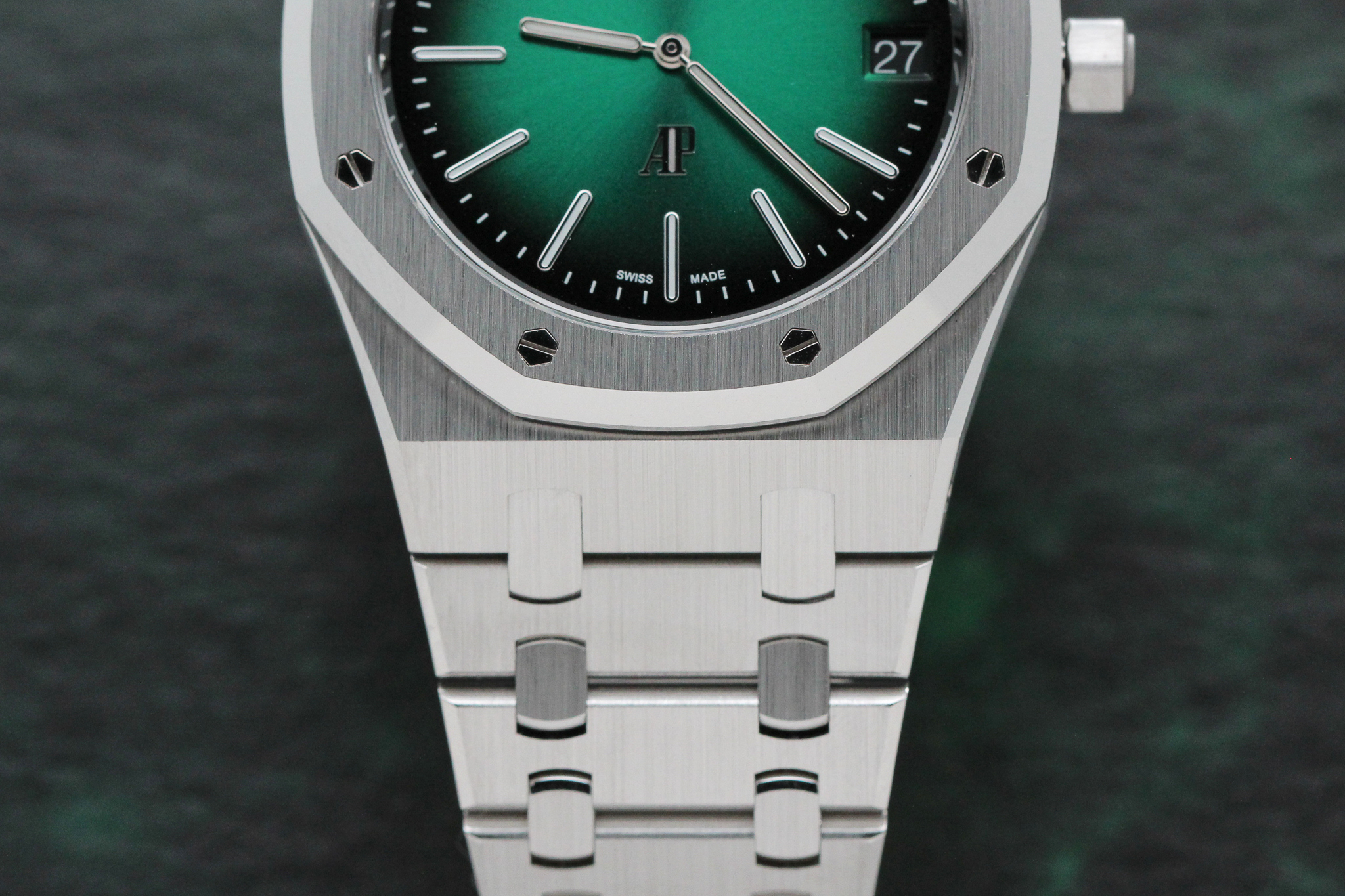 2022 Audemars Piguet Royal Oak 'Jumbo' Extra Thin '50th Anniversary ...