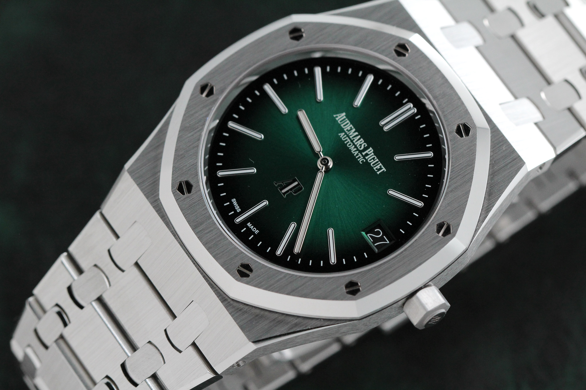 2022 Audemars Piguet Royal Oak 'Jumbo' Extra Thin '50th Anniversary ...