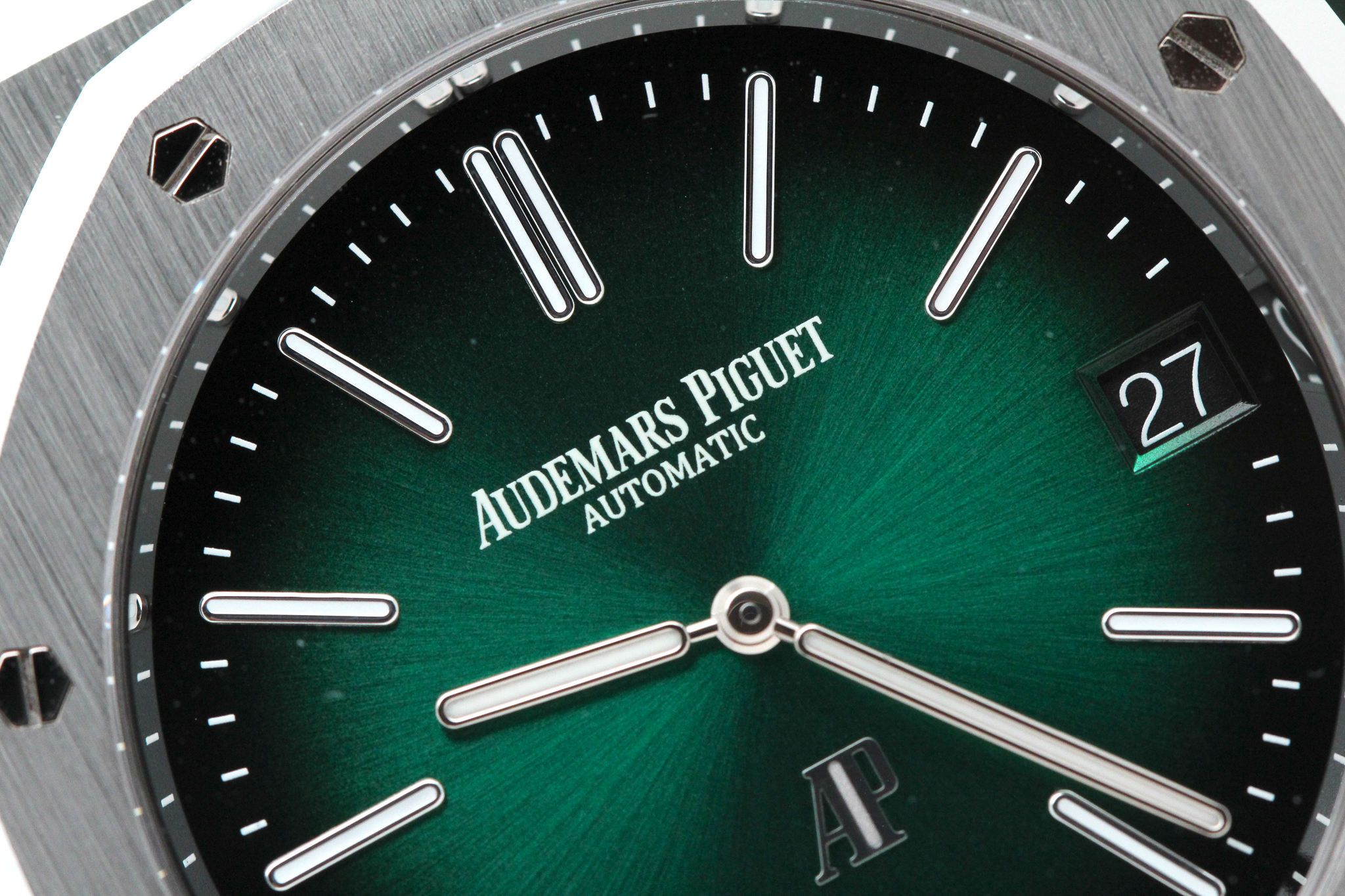 2022 Audemars Piguet Royal Oak 'Jumbo' Extra Thin '50th Anniversary ...