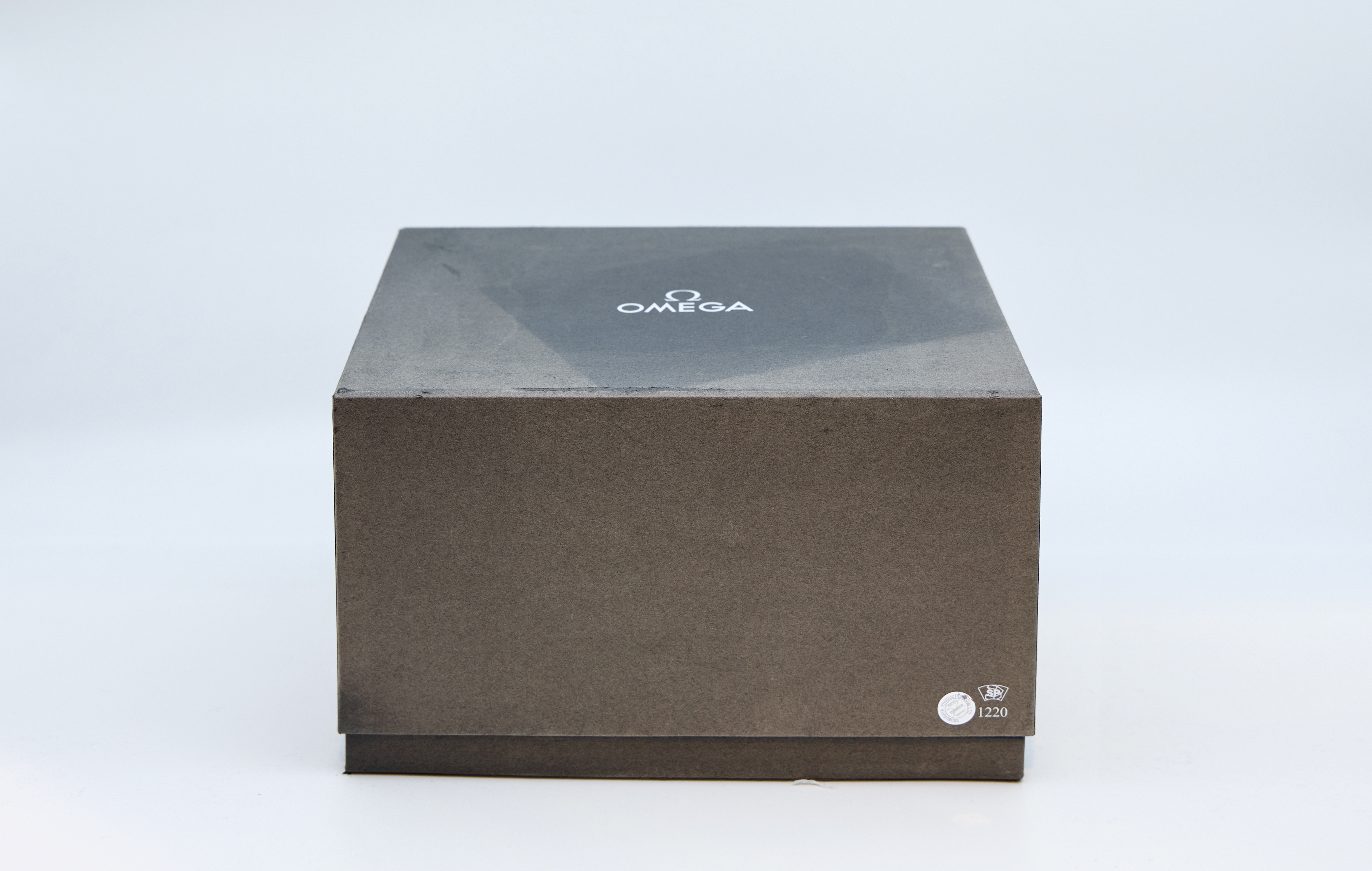 2018 Omega Speedmaster Moonwatch 'Ultraman' for sale by auction in Hong ...