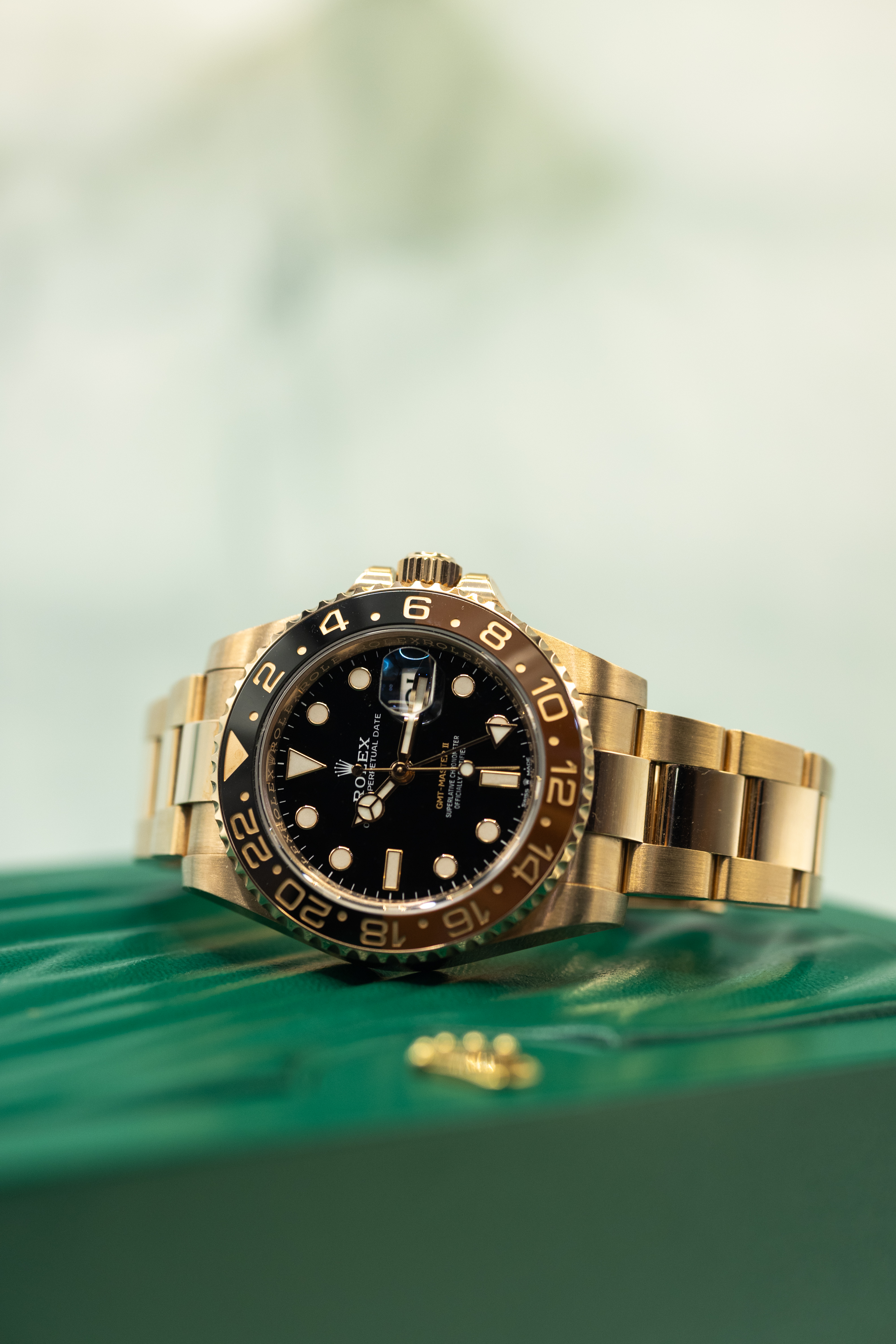 2023 Rolex GMT-Master II 'Root Beer' for sale by auction in Hong Kong ...