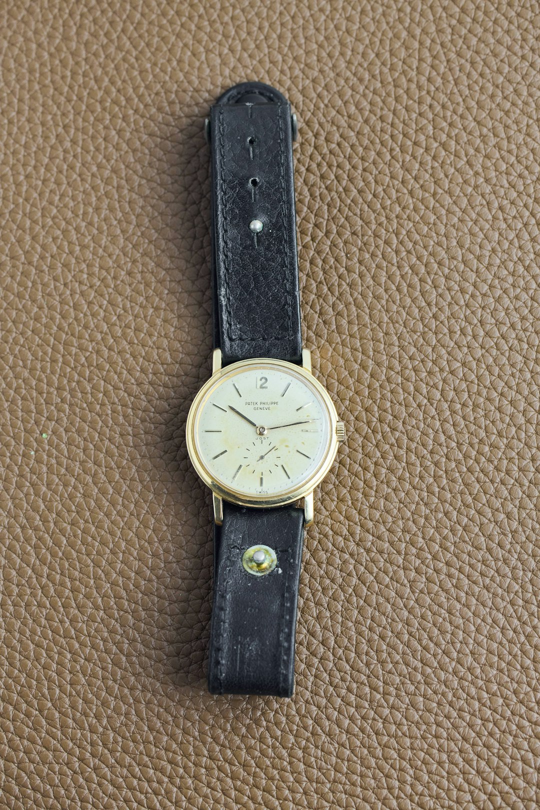 1961 Patek Philippe Calatrava ‘Jost Dial' For Sale by Auction in London ...
